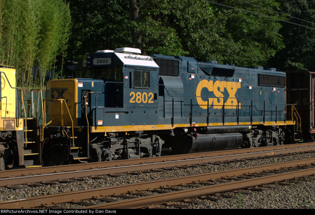 CSX GP38-2 2802 trails on Q418-06